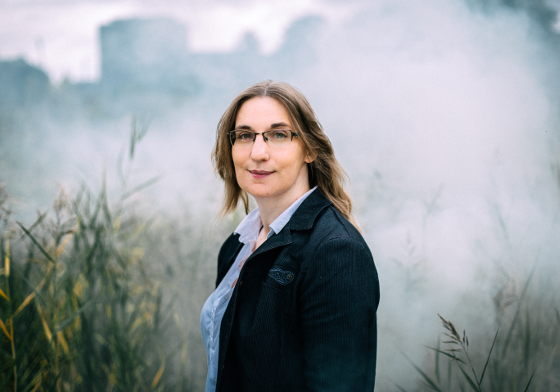 Christelle Dabos: sa saga est devenue une référence, deux historiennes ...